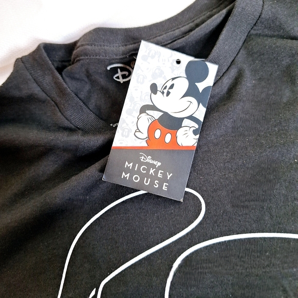 Disney | Tops | Disney Brand The Ultimate Tshirt Bundle Free Stuffed ...